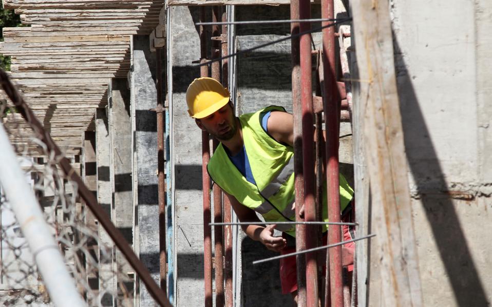 Οικοδομική άδεια. Διαδικασία έκδοσης και ελέγχου. Σε ποιες εργασίες δεν ...